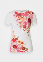 Ted Baker BELLARY - Nyomott mintás póló - pink/rózsaszín - Zalando.hu