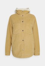 Hollister Co. SHACKET TWOFER - Lehká bunda - tan/světlehnědá - Zalando.cz