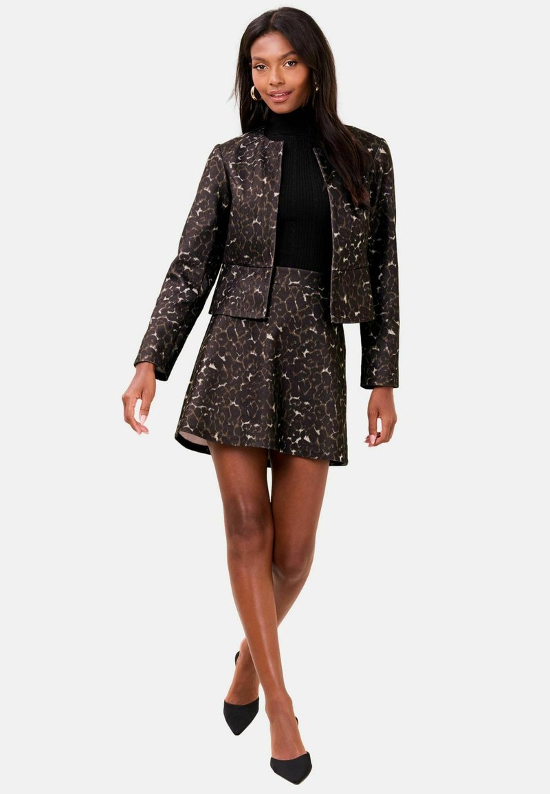 Lipsy REGULAR FIT - BRUSHED CROP - Blazer - brown animal print/brown ...