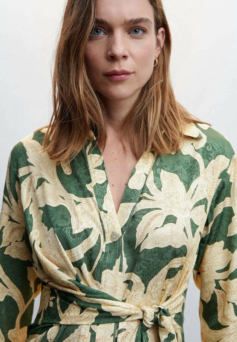 Mango CAMMO - Rochie de zi - green/verde - Zalando.ro