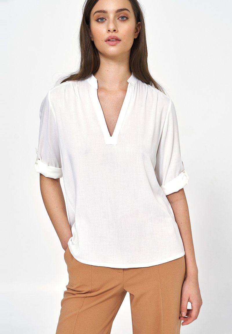 Nife Z PODWIJANYM RĘKAWEM - Blouse - ecru/écru - ZALANDO.FR