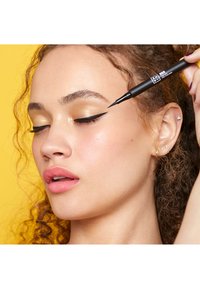 3ina 3INA MAKEUP KIT MY LINER - Make-up Set - multicolor/mehrfarbig ...