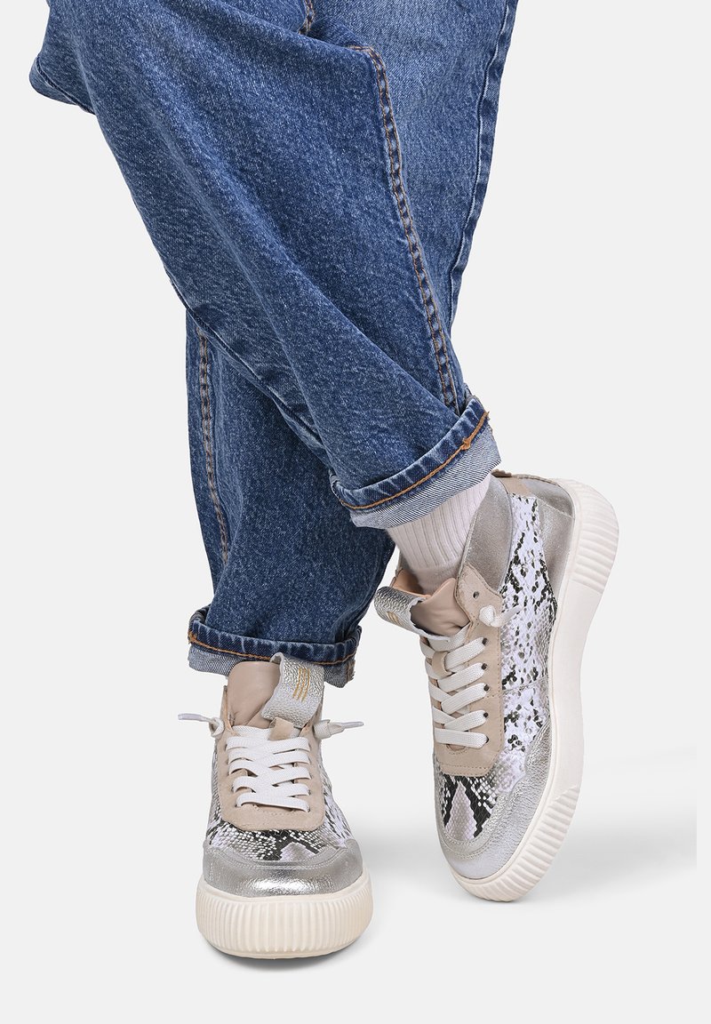 Crickit REBEKA - Sneaker low - beige silber/beige - Zalando.at