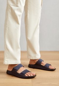 ECCO COZMO - Papuci de casă - marine/bleumarin - Zalando.ro