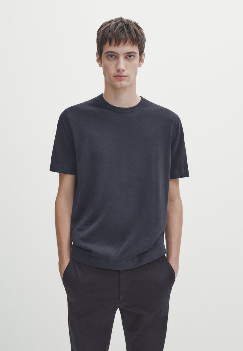 Massimo Dutti SHORT SLEEVE - T-shirts basic - blue black denim/blåsort ...