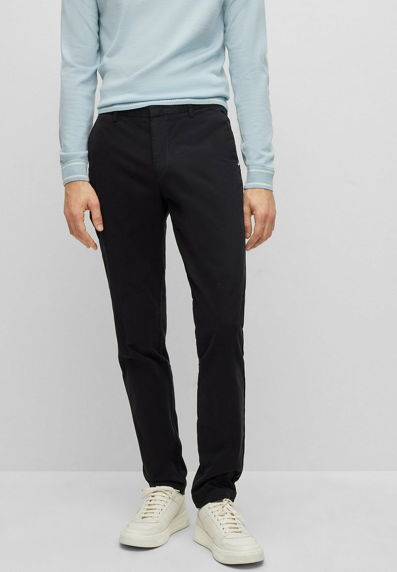 BOSS KAITO - Chinot - black one/musta - Zalando.fi