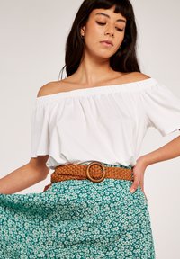 Apricot VINTAGE PEBBLE DAISY - Maxirock - green/grün - Zalando