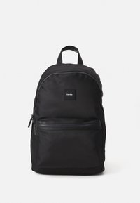 Calvin Klein ESSENTIAL ROUND - Sac à dos - black/noir - ZALANDO.FR