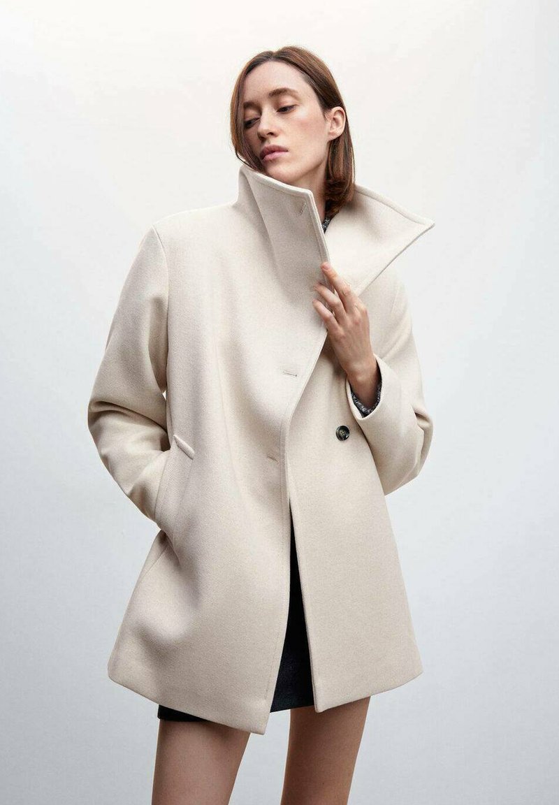 Mango BISCUIT - Krátký kabát - ecru/špinavě bílá - Zalando.cz