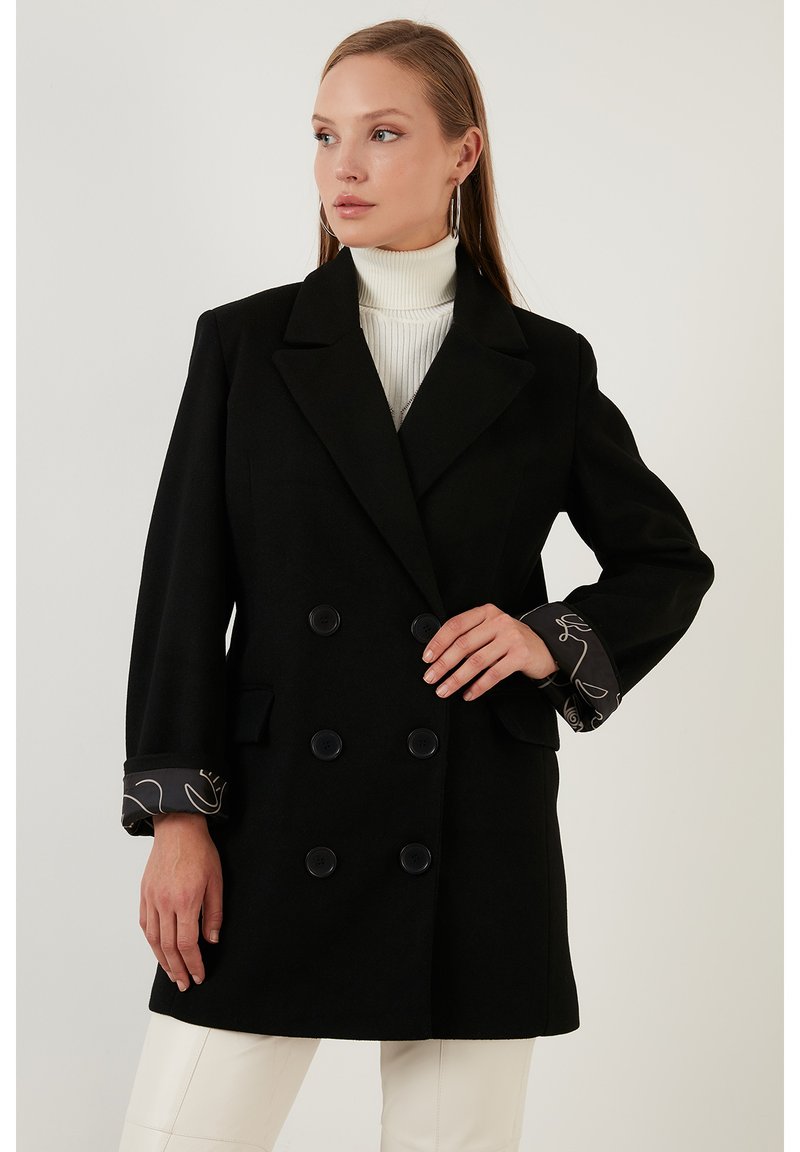 LELA Abrigo corto - black/negro - Zalando.es