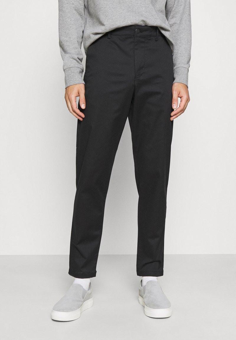 Selected Homme SLHSLIM TAPEREPTON FLEX PANTS - Chino kalhoty - black ...