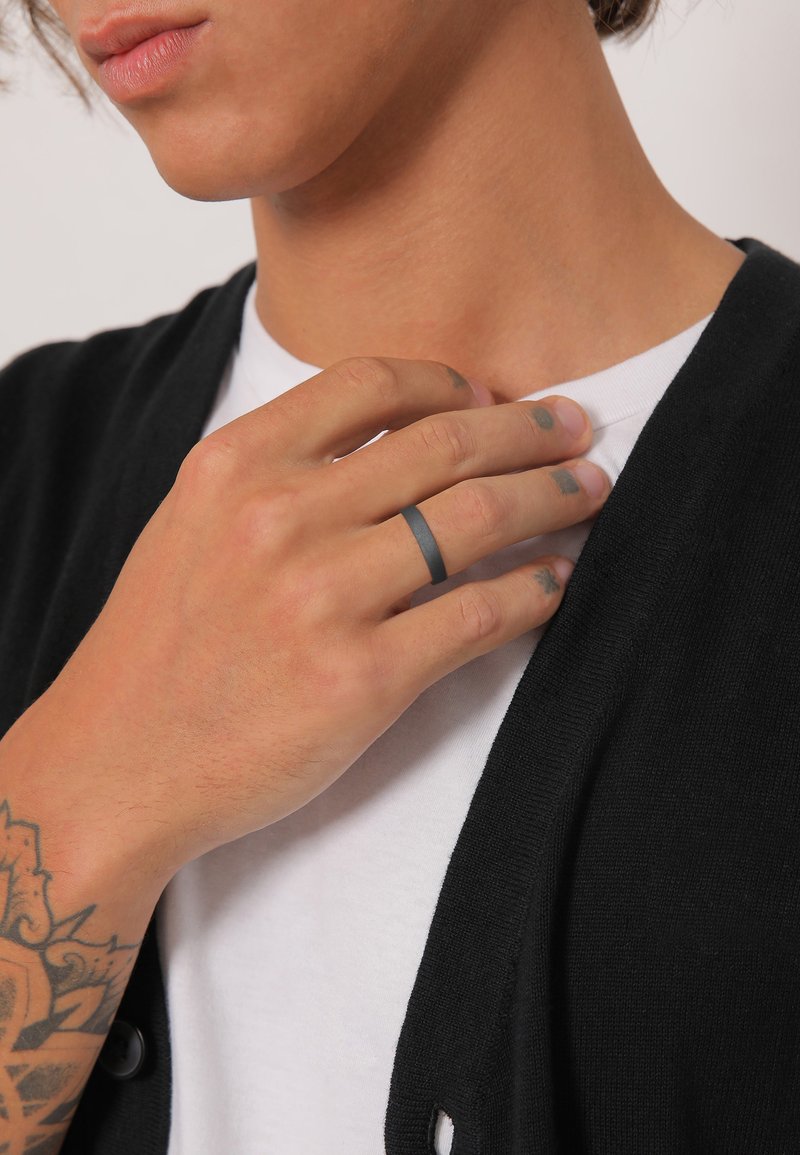 KUZZOI BASIC - Ring - schwarz/black - Zalando.ie