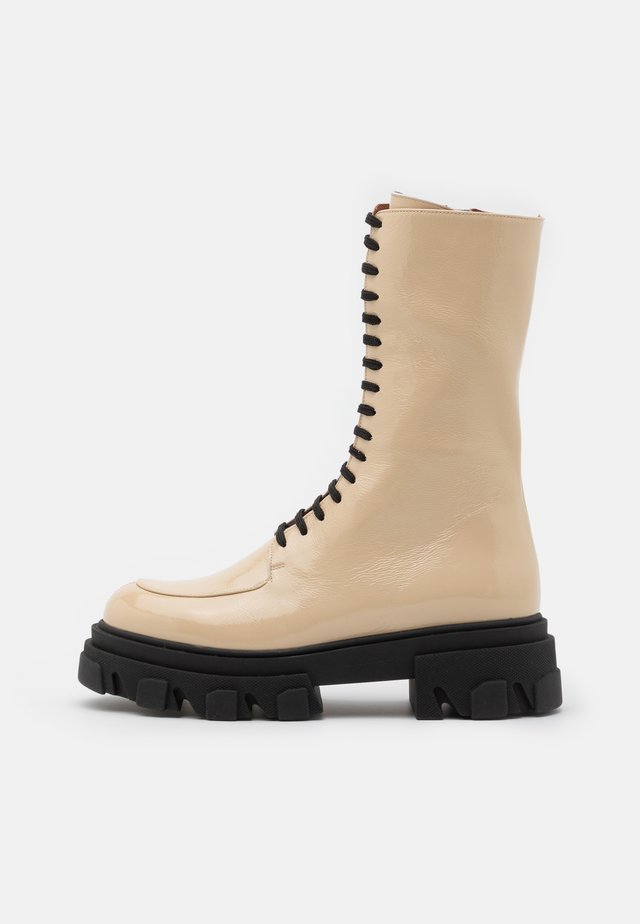 Hvite Boots | Sko til Dame | Sko på nett hos Zalando