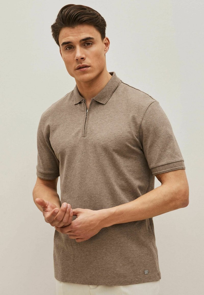 Next TEXTURED POLO SHIRT - Poloshirt - neutral stone/beige - Zalando.de
