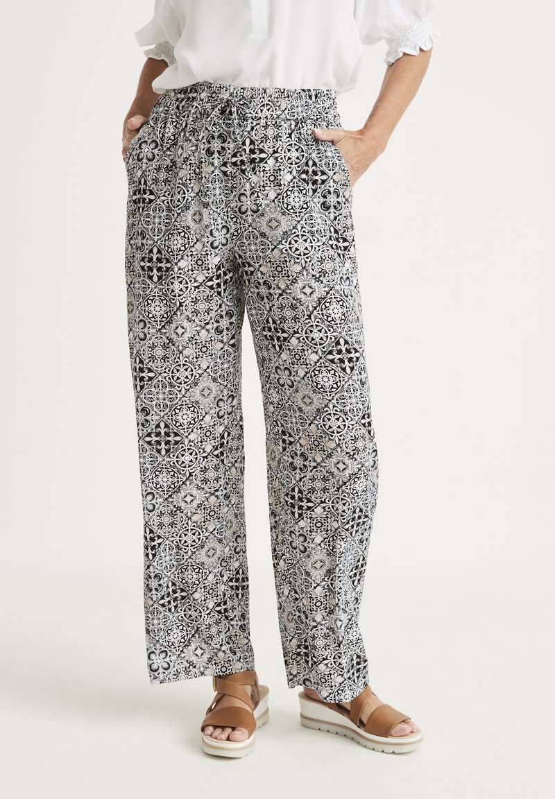 Cellbes of Sweden CREPE - Stoffhose - black patterned/schwarz - Zalando.at