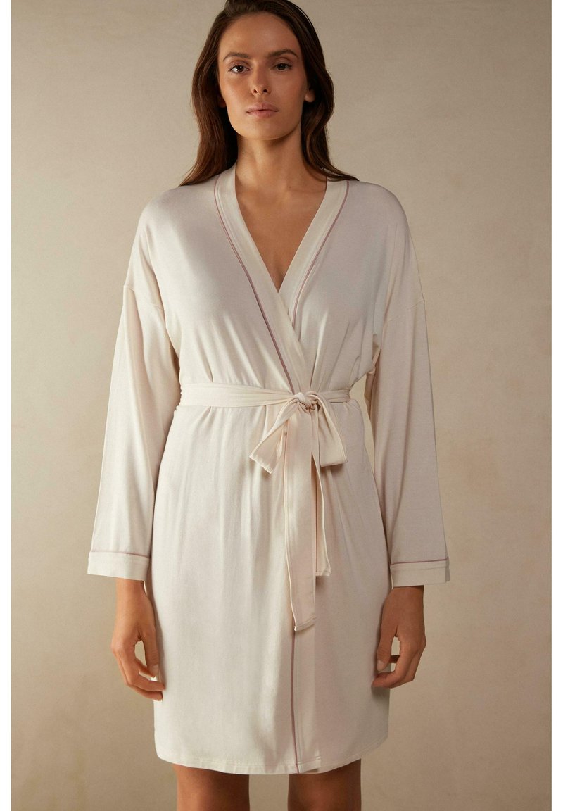 Intimissimi Dressing gown - elfenbein vanille/off-white - Zalando.de