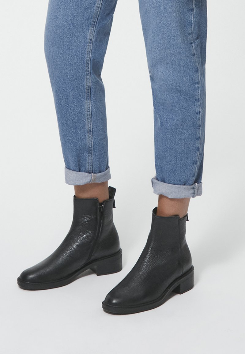 RYŁKO Classic ankle boots - czarny/black - Zalando.ie