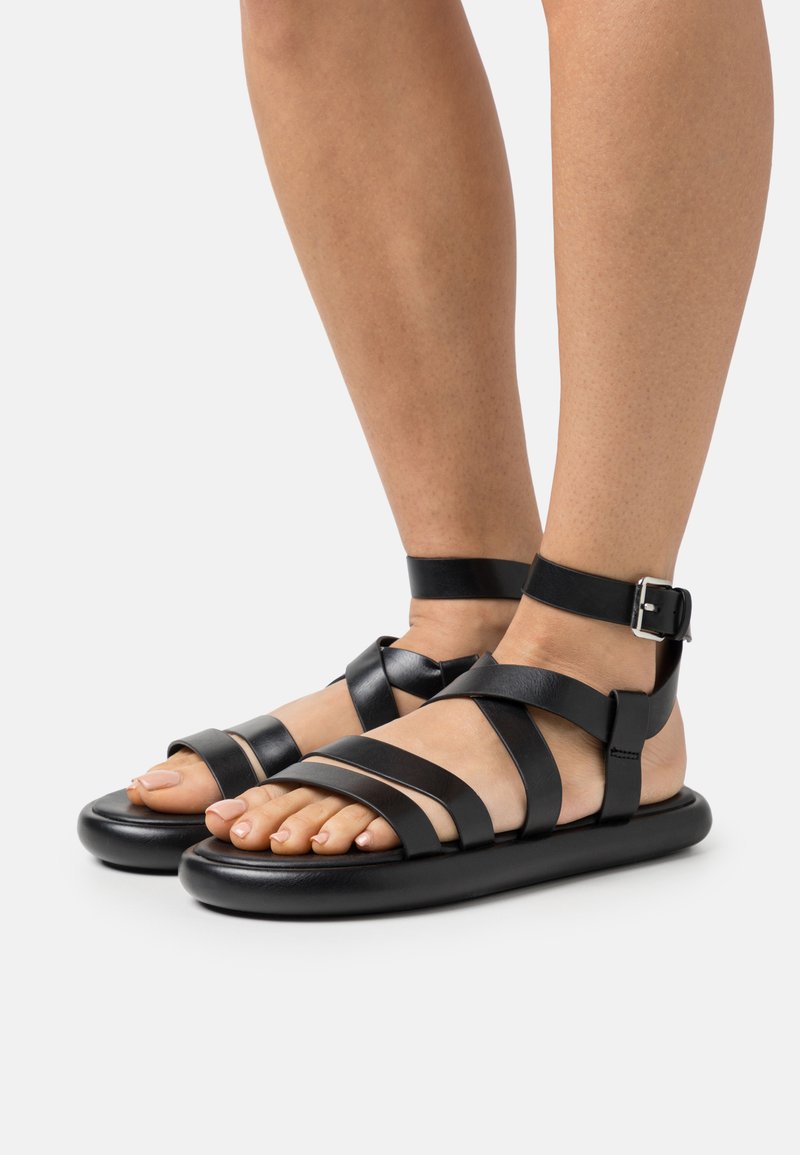 ONLY SHOES ONLMONTANA 2 STRAPY - Sandalai - black/juoda - Zalando.lt