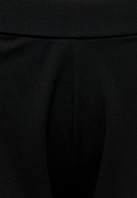 ONLY Carmakoma CARRINA NORMAL GESCHNITTEN - Broek - black/zwart ...