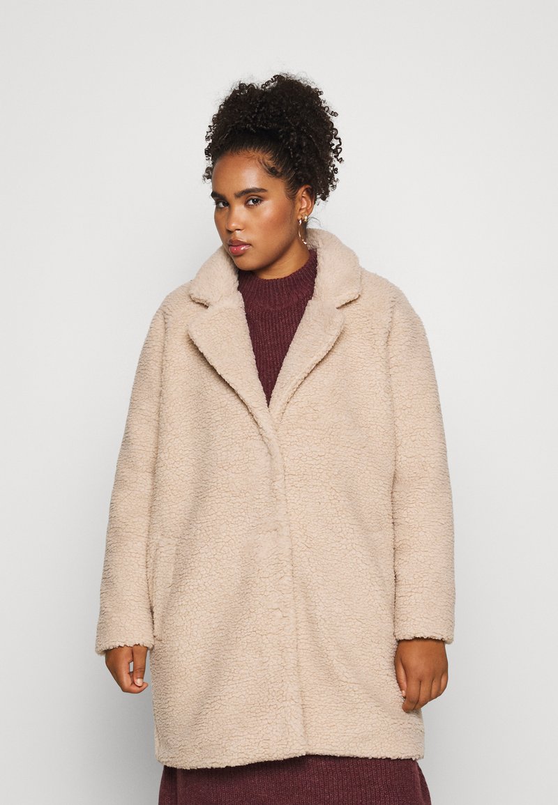 ONLY Carmakoma CARNEWAURELIA CC OTW - Klasikinis paltas - cuban sand/smėlinė - Zalando.lt