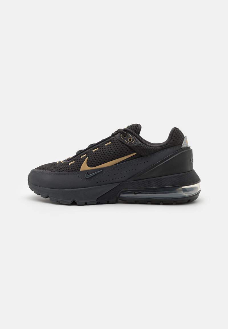 Nike Sportswear AIR MAX PULSE - Trainers - black/metallic gold ...