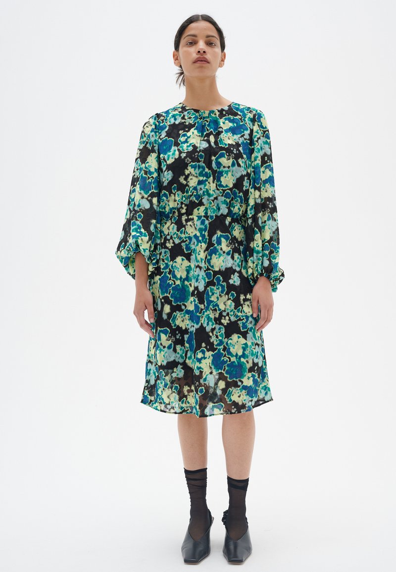 InWear CISIRAIW - Jurk - green floaty flower/groen - Zalando.nl