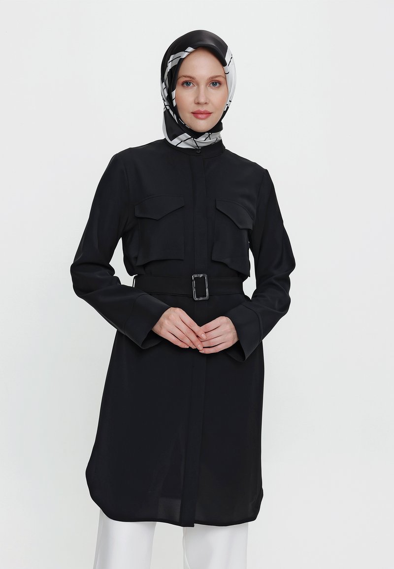 Armine ARMINE POCKETS DETAILED - Button-down blouse - black - Zalando.de