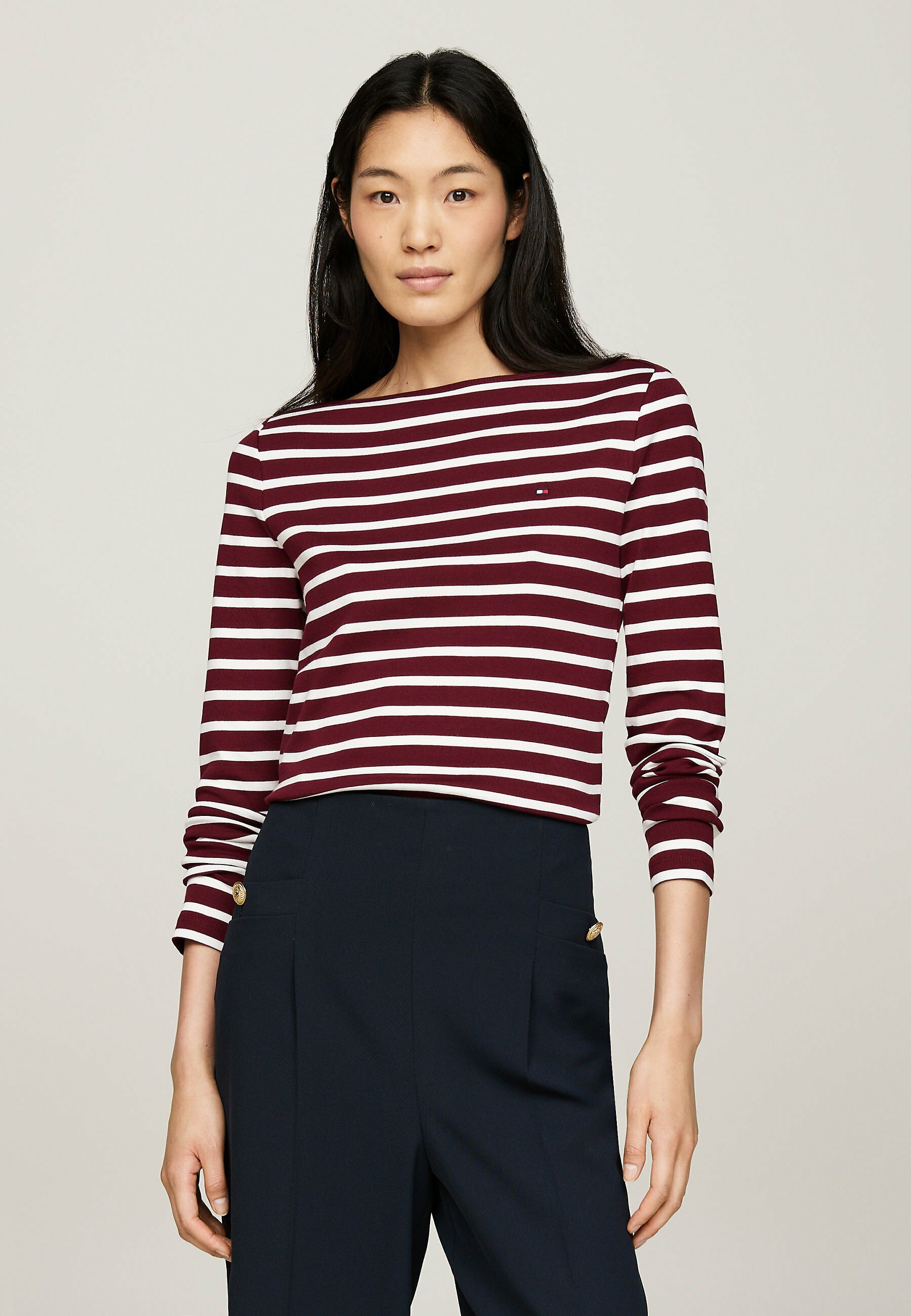 Tommy hilfiger women's long sleeve top store