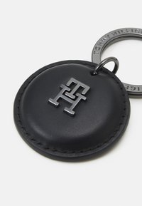 Tommy Hilfiger MODERN KEY FOB UNISEX - Keyring - black - Zalando.ie