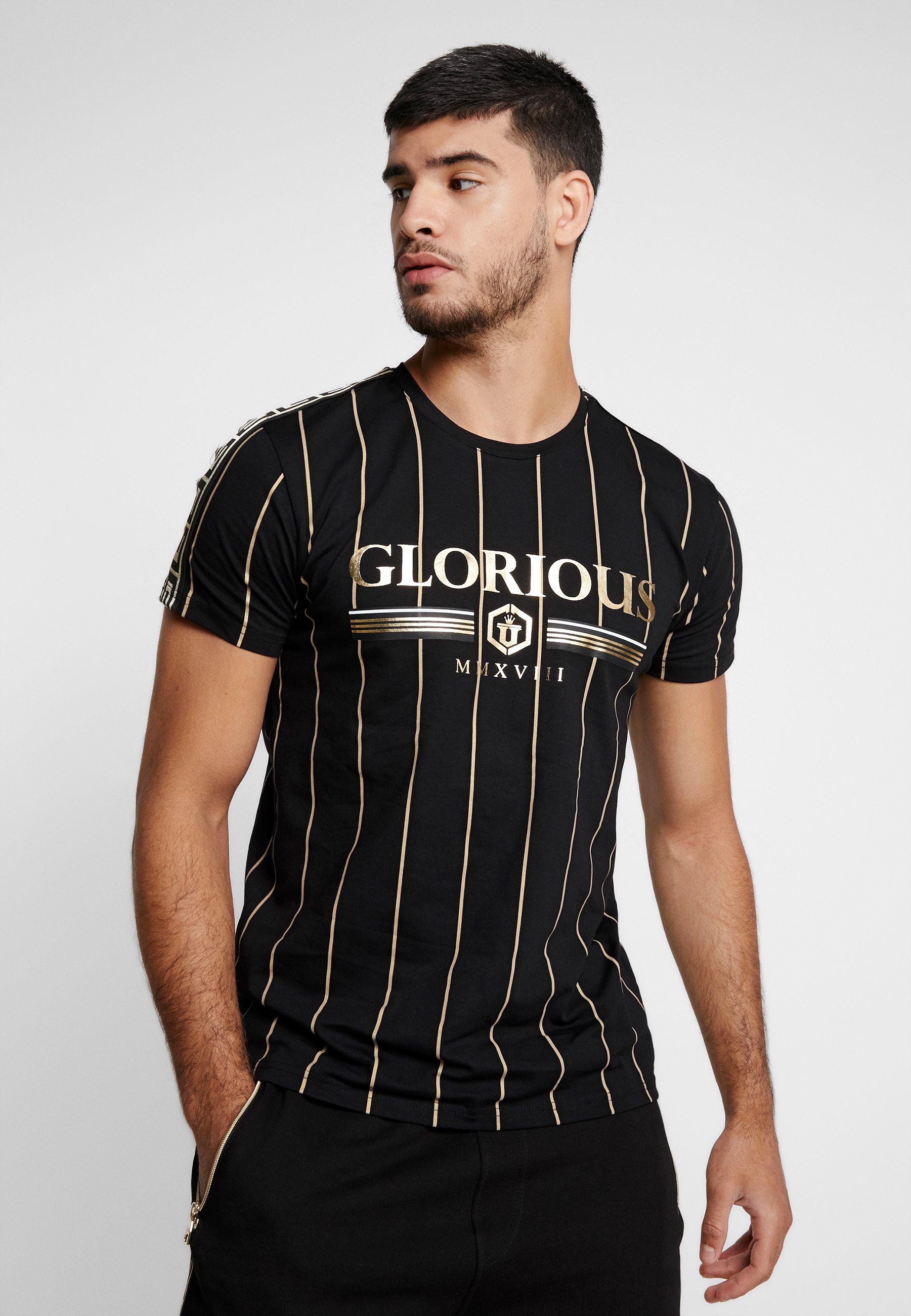 מתייחס אוסוולד אנכי glorious gangsta tröja Sweden ניצחון תחפושות בינארי