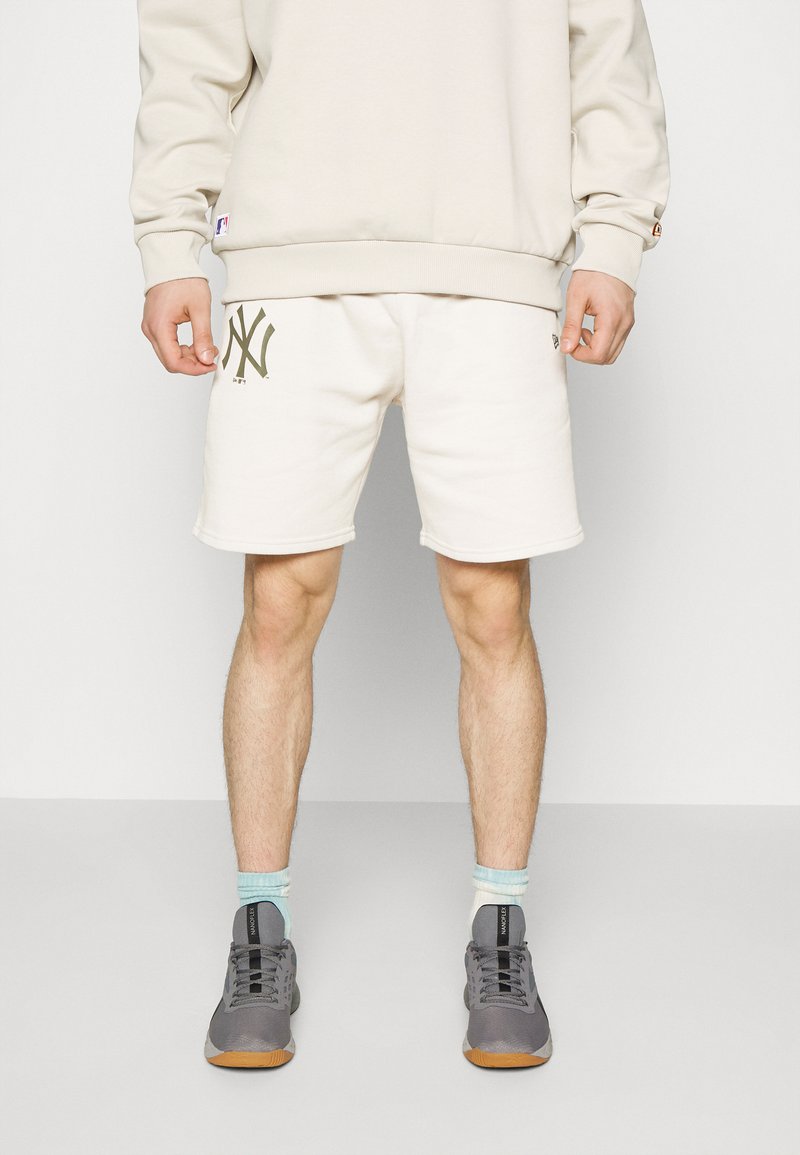 New Era MLB SEASONAL TEAM SHORT NEW YORK YANKEES - Vereinsmannschaften ...