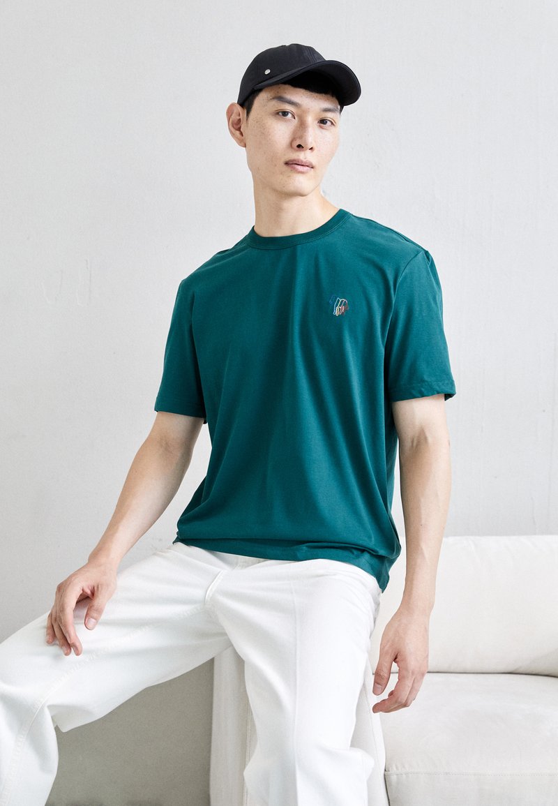 PS Paul Smith LINE ZEBRA - T-shirts basic - bottle green/mørkegrøn ...