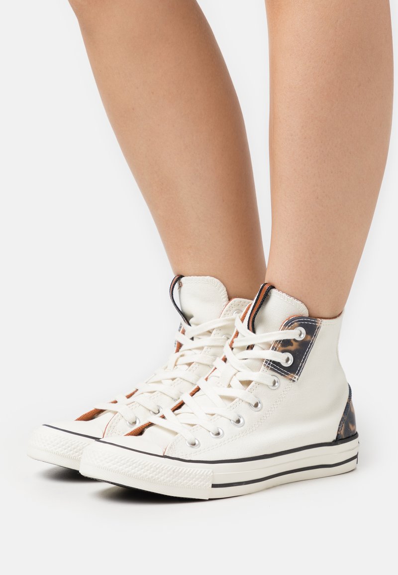 Converse CHUCK TAYLOR ALL STAR - Baskets montantes - egret/black/beige ...