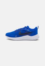 Nike Performance DOWNSHIFTER 12 - Laufschuh Neutral - racer blue/black ...