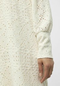 Object FEODORA L/S - Freizeitkleid - cloud dancer/offwhite - Zalando.de