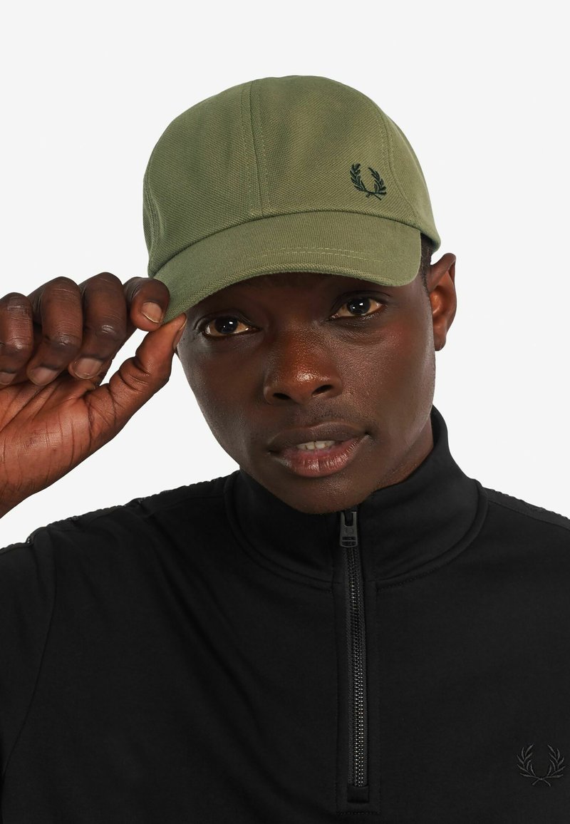 Fred Perry Cap - military green/grün - Zalando.de