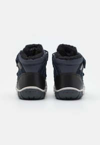 Geox OMAR BOY WPF - Snowboot/Winterstiefel - navy/sky/dunkelblau ...