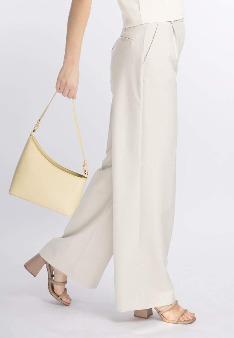 Felipa FELIPA GAYA - Handtasche - gelb/beige - Zalando.at