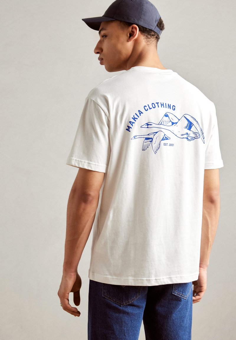 Makia SWANS - T-Shirt print - white/weiß - Zalando.ch