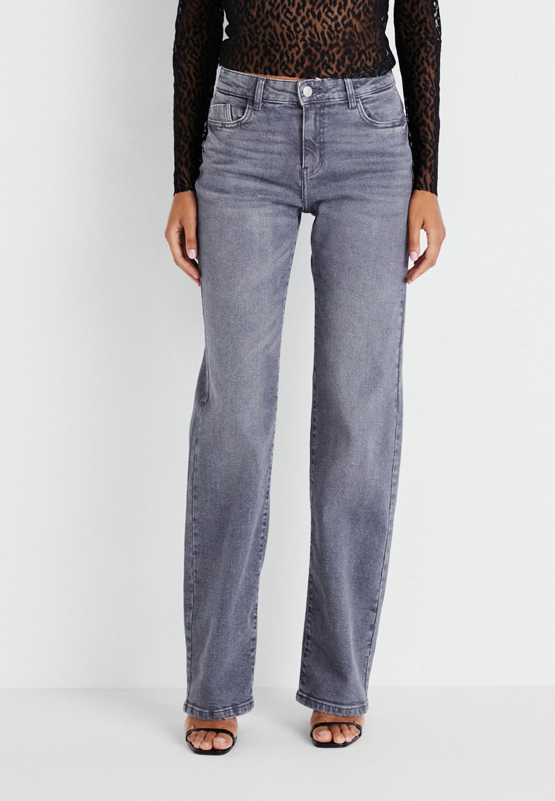 Noisy May NMYOLANDA WIDE LEG JEANS - Wide Leg - dark grey denim/grey ...