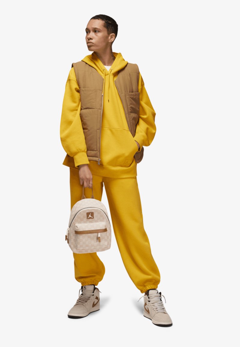 Jordan JAN MONOGRAM MINI BACKPACK UNISEX - Sac à dos - coconut milk ...