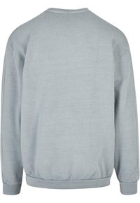 Urban Classics HEAVY TERRY GARMENT DYE CREW - Sudadera - summerblue ...
