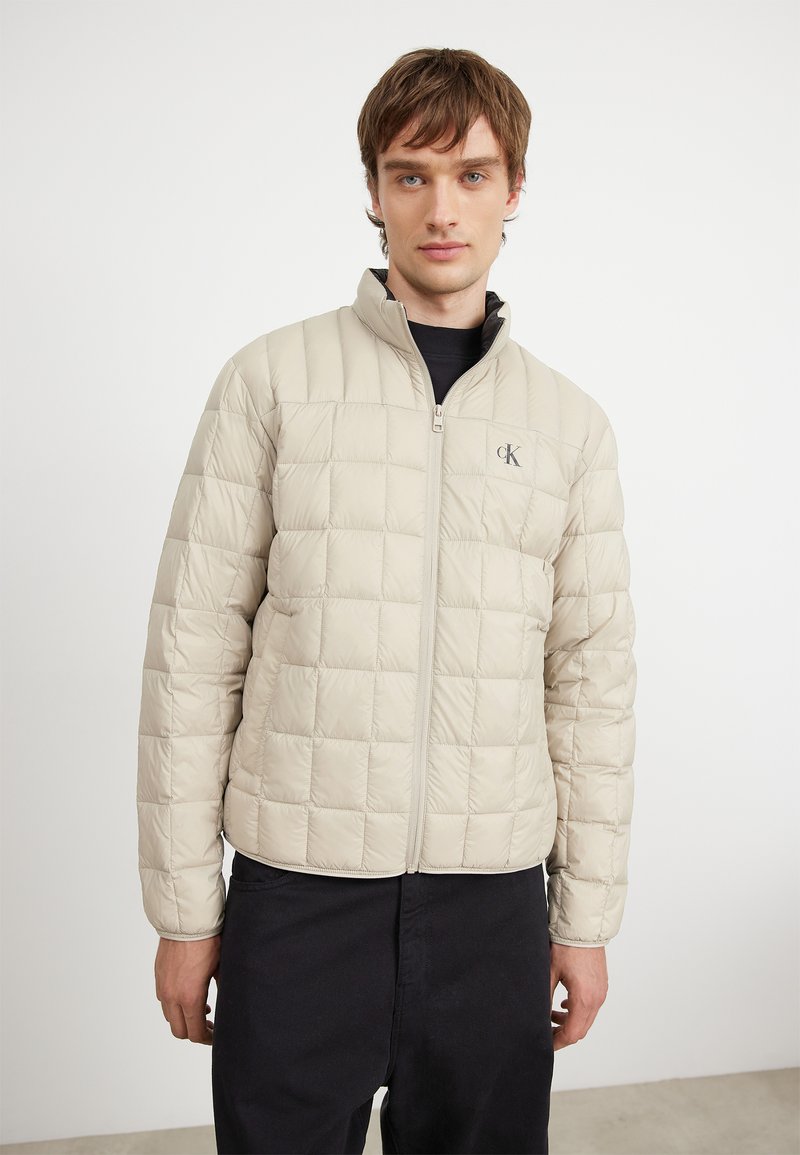 Calvin Klein Jeans ULTRA LIGHT JACKET - Down jacket - plaza taupe/beige ...