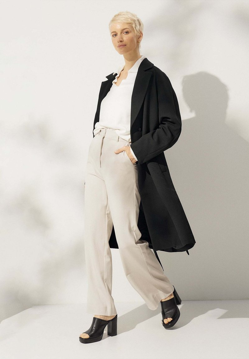 Ellos Collection Leya Trenchcoat Schwarzblack Zalandode