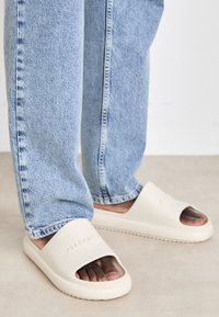 AllSaints DUNE SLIDER - Pool slides - chalk white/beige - Zalando.co.uk