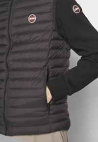 Colmar Originals MENS DOWN VEST - Väst - black-vulcan/svart - Zalando.se