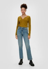 QS MEGAN ANKLE- REGULAR FIT HIGH RISE - Straight leg jeans - blau ...