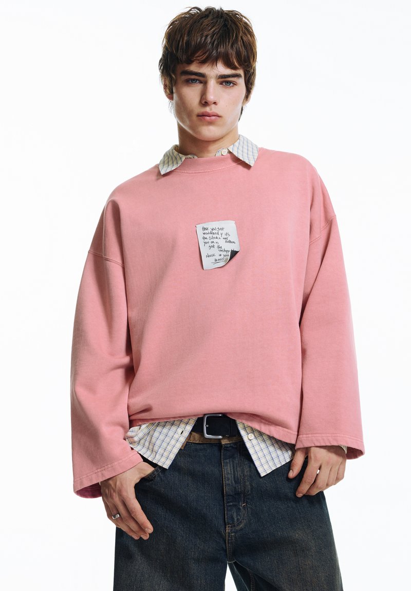 PULL&BEAR CREW NECK WITH LABEL - Sweatshirt - pink - Zalando