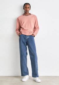 HUGO SMARLO - Strickpullover - light pastel red/lachs - Zalando.de