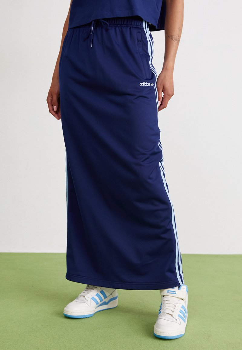 adidas Originals SPORTY MAXI - Maxi skirt - dark blue/blue - Zalando.co.uk
